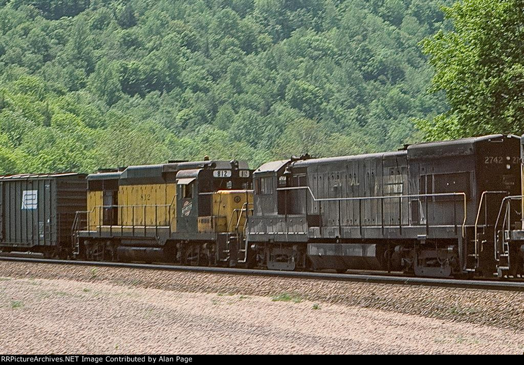 PC U23B 2742 and CNW GP30 812